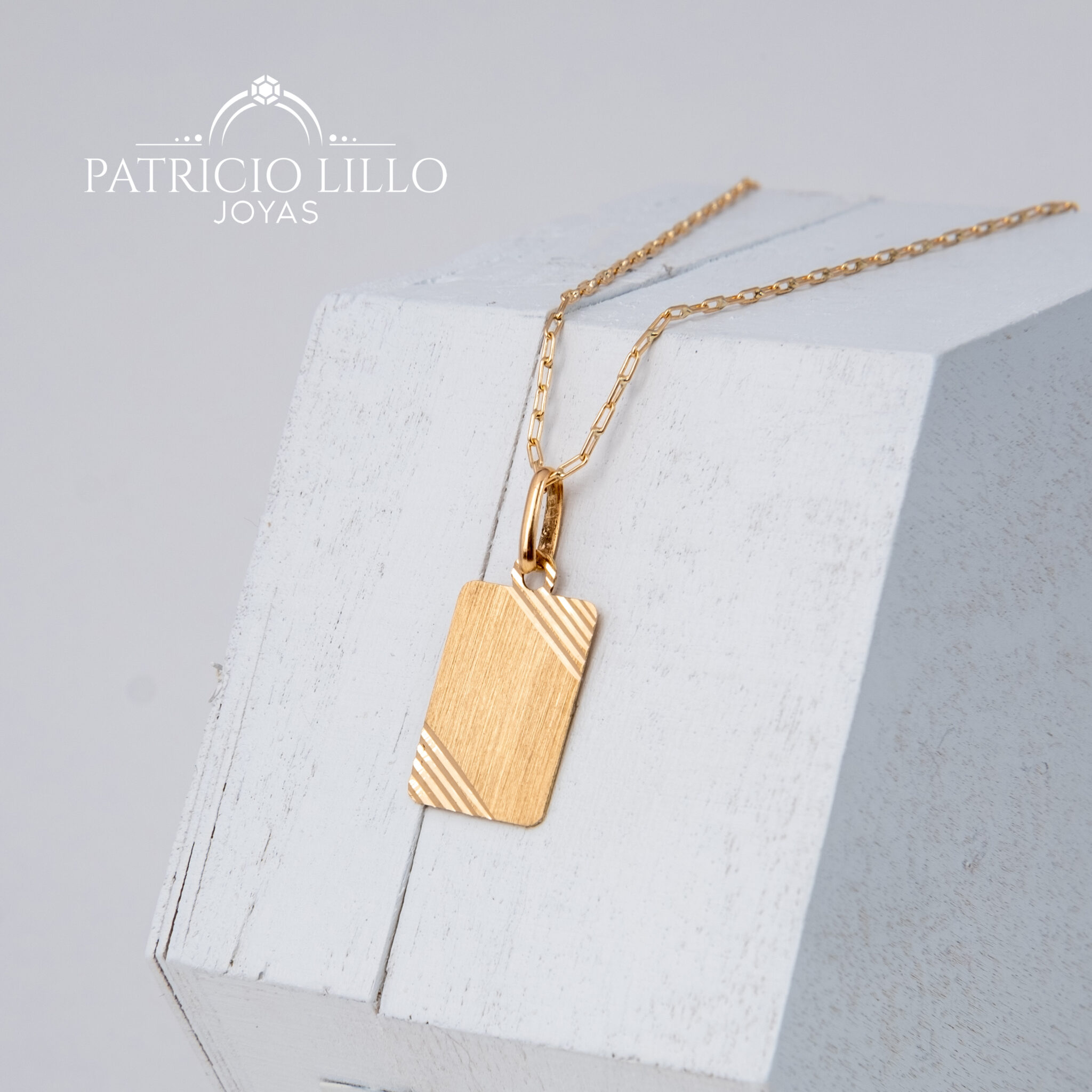 Cadena de oro 18k con placa oro 18k – Joyas Lillo
